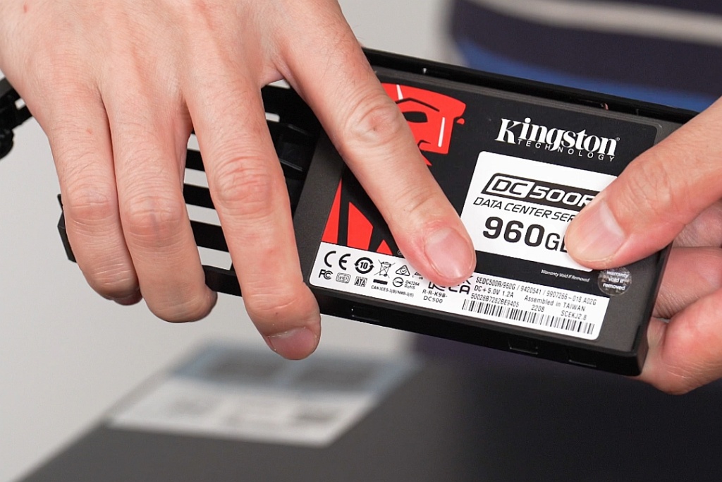 [XF 教學] 由零開始設定 QNAP NAS（一） 硬件安裝‧網絡連接‧QFinder Pro 連接 NAS - XFastest Hong ...